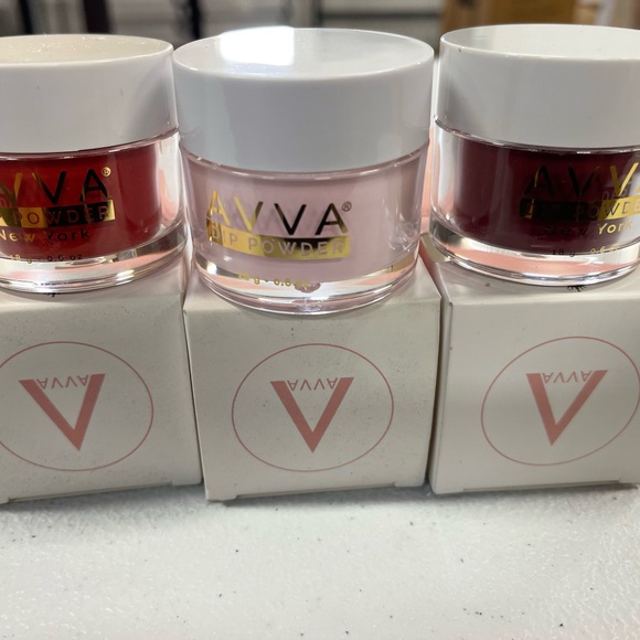 Avva | Makeup | Avva Starter Kit With 3 Other Colors Hot Red Pale Pink ...